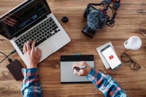 5 Steps To Become A Successful YouTube Content Creator - Developers ...
