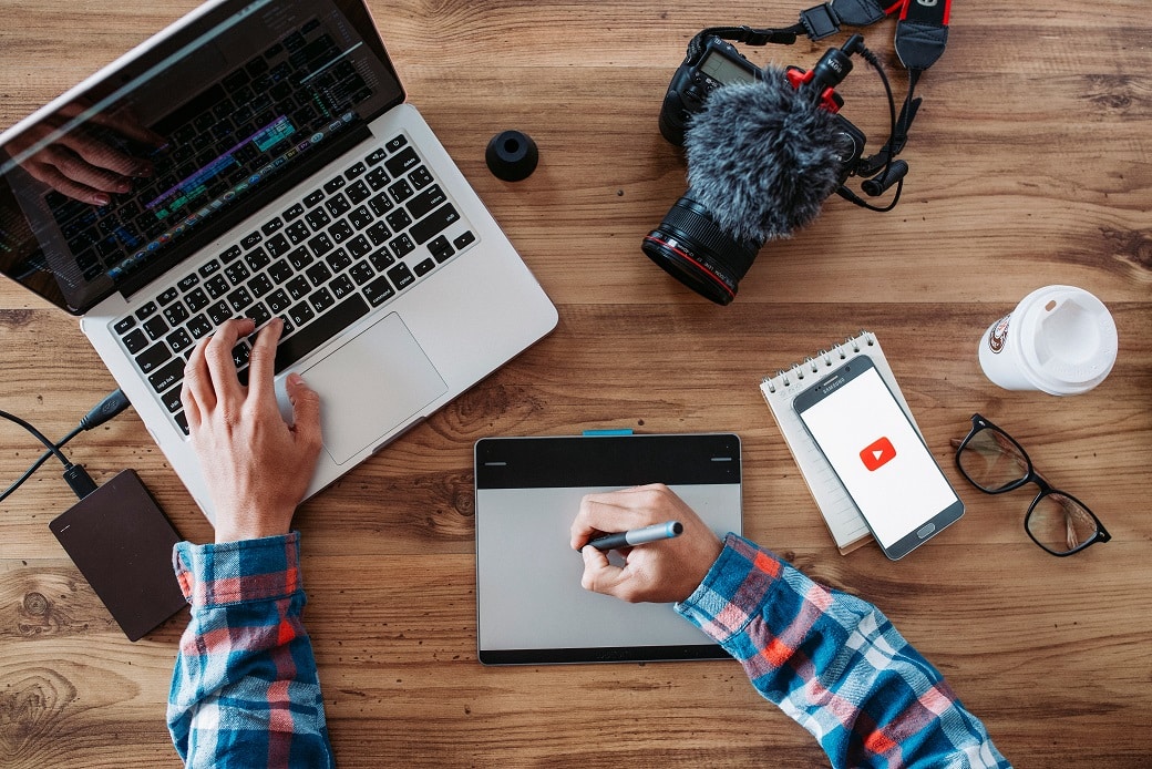 5 Steps To Become A Successful YouTube Content Creator - Developers ...
